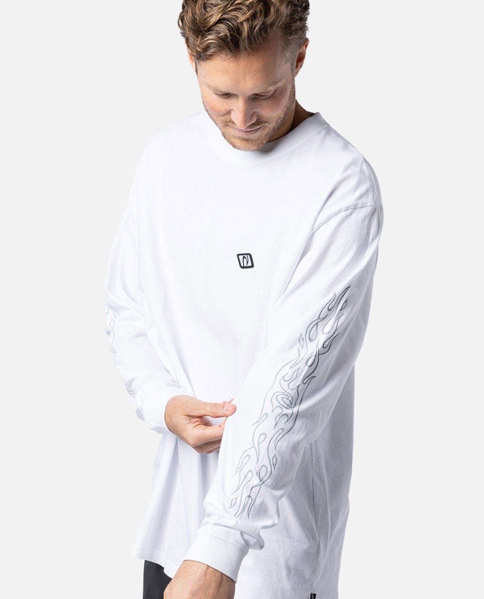Medina Flame Long Sleeve Tee | Rip Curl Canada